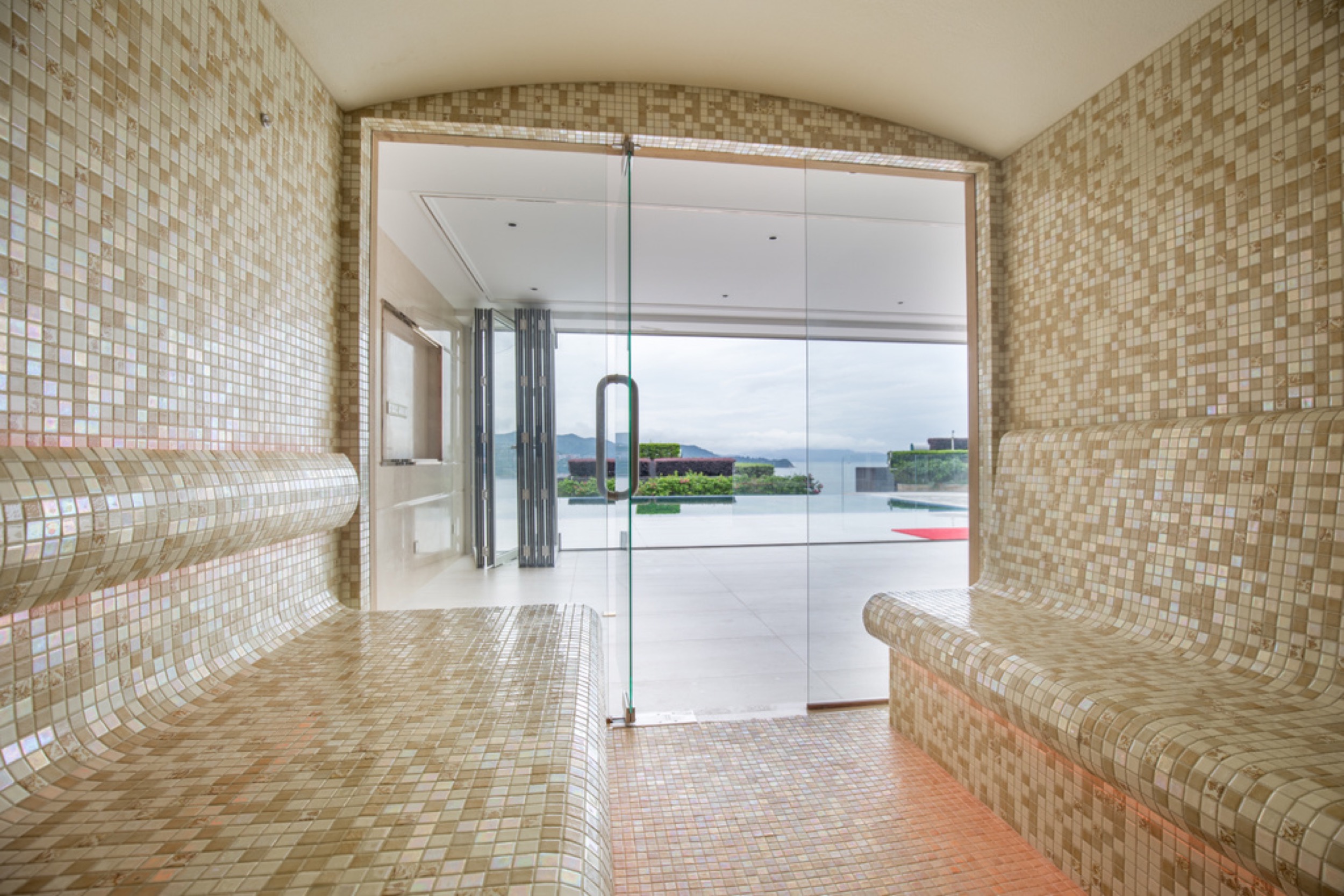 Gallery of Steam Rooms - Chaleur - 7