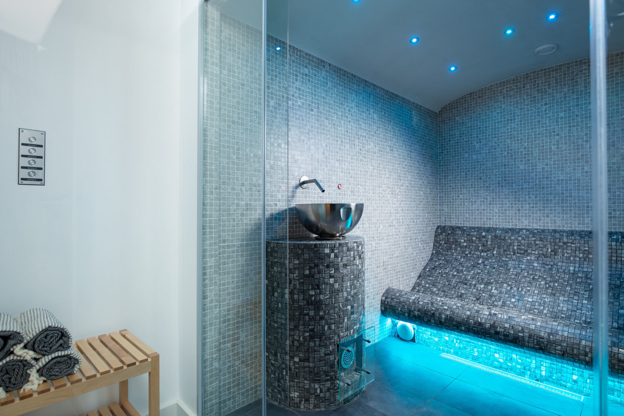 Gallery of Steam Room - Alladin's Dream - 4