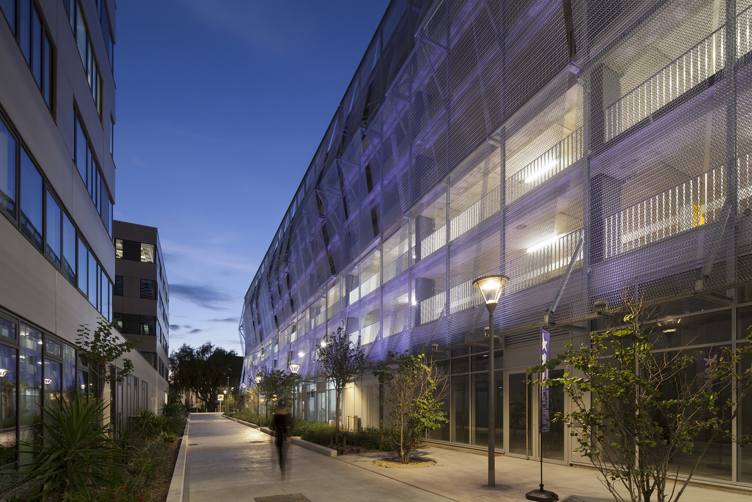 Gallery of Architectural Wire Mesh Models - EIFFEL - 1