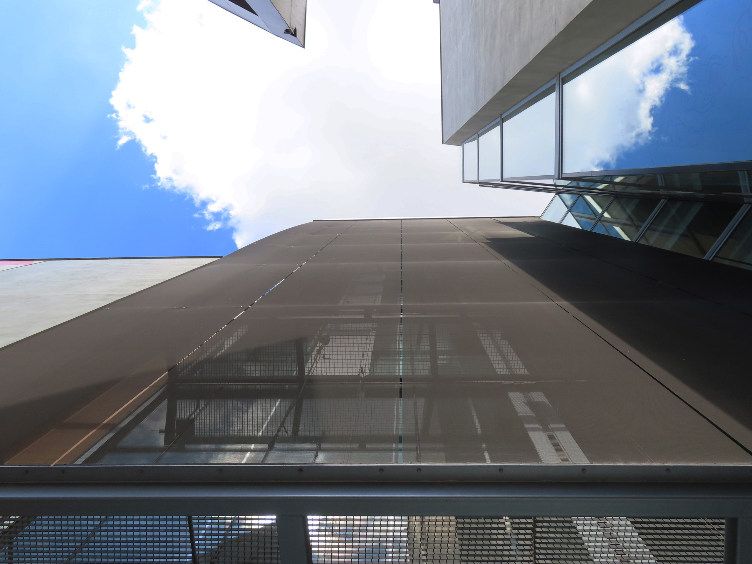 Gallery of Architectural Wire Mesh Models - GROPIUS - 1