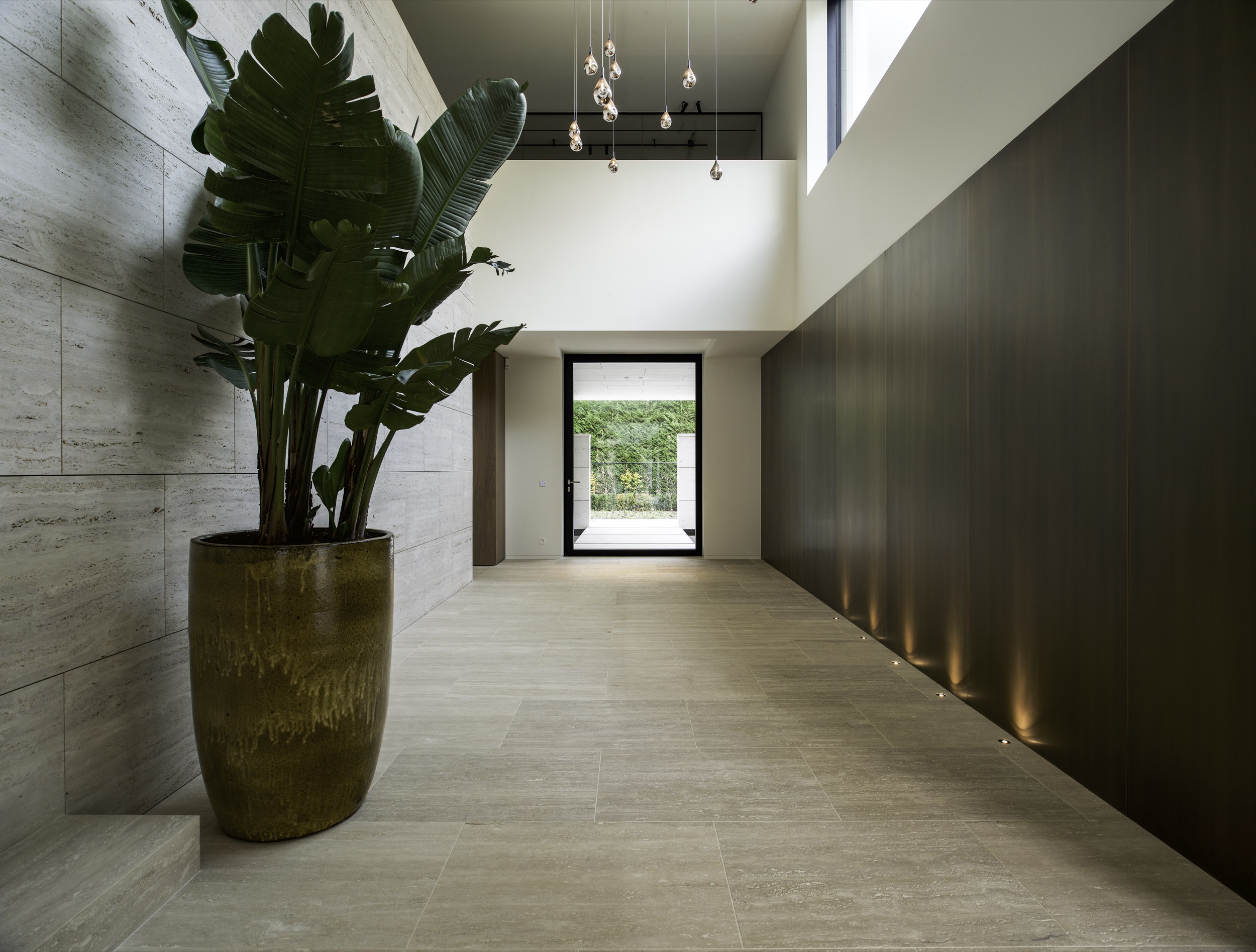 Gallery of Keypads and Sockets in Heusden-Zolder Residence - 6