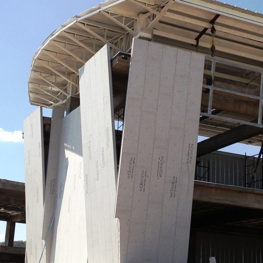 Galeria de Panel aislante para fachadas IKOS® e IKOS i16® - 8