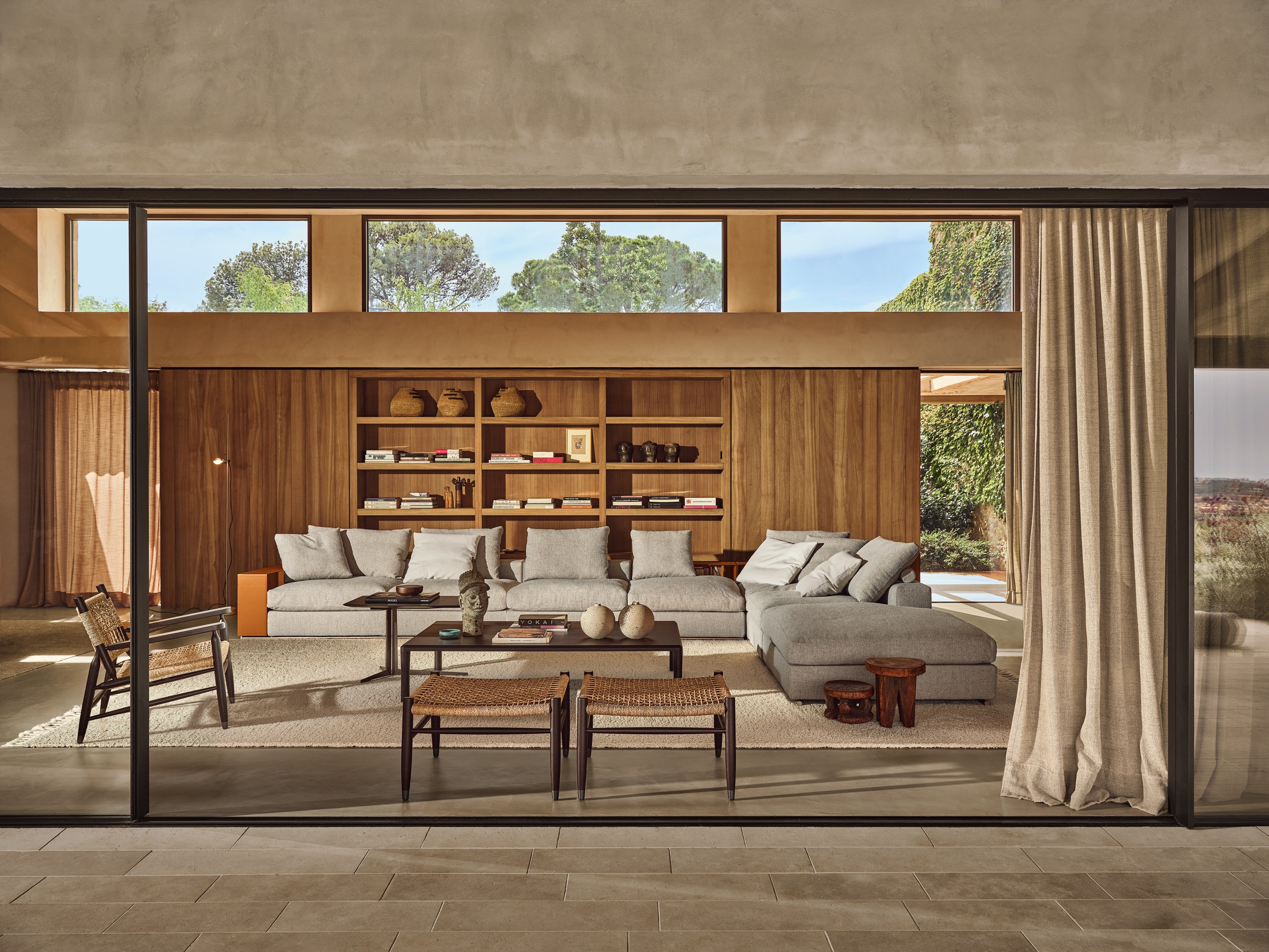 Indoor & Outdoor Furniture at Private House from Flexform