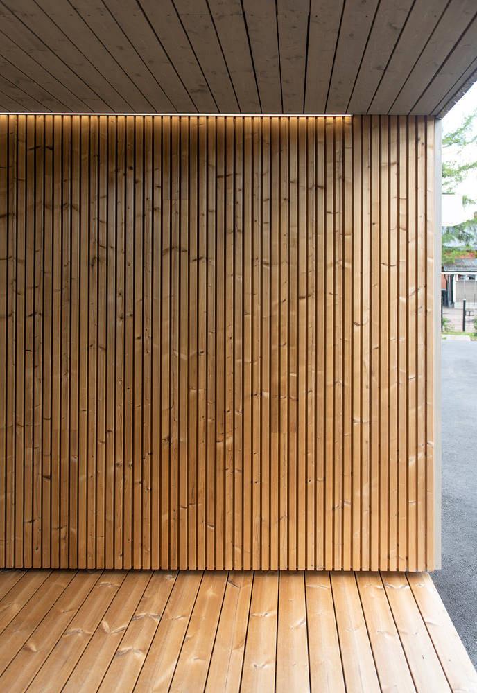 Galeria de Revestimiento de madera Luna Triple Shadow - 11