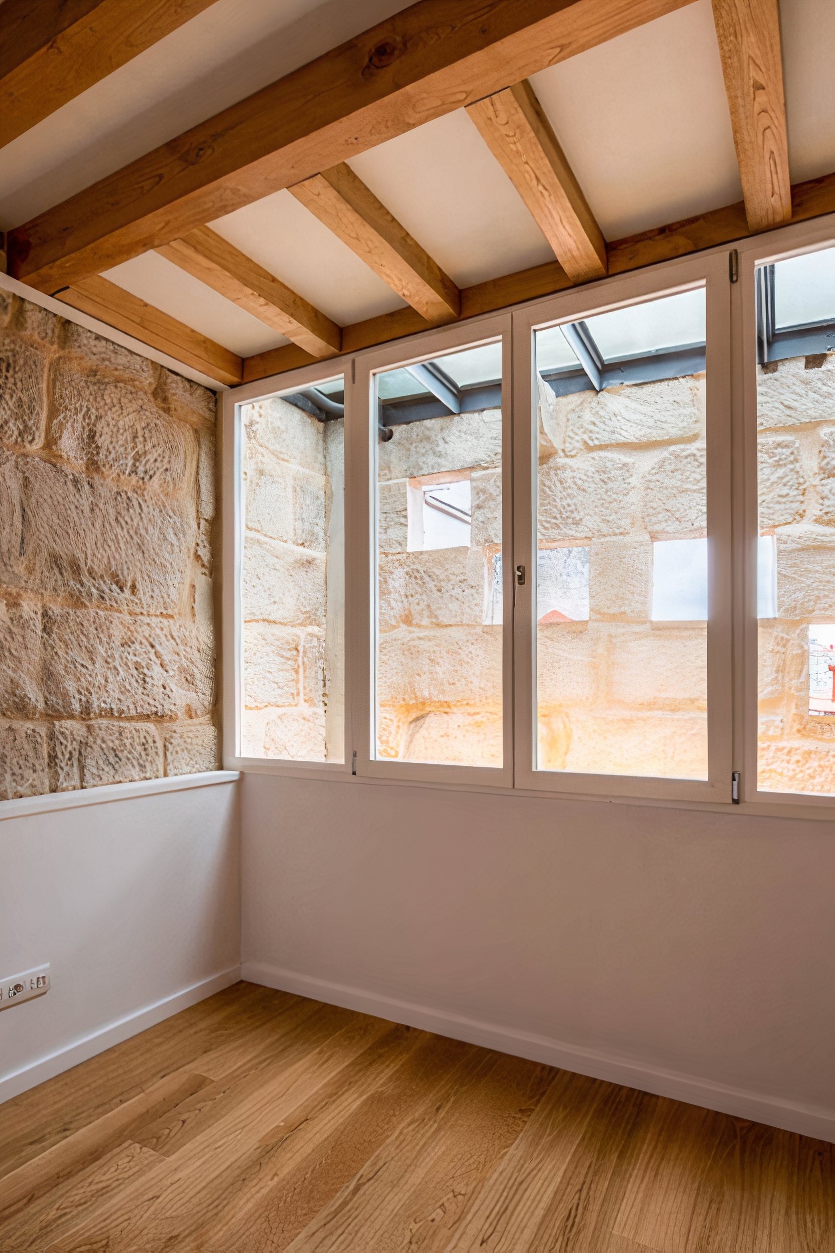 Gallery of Laminated Beams in Single-family Home - 5