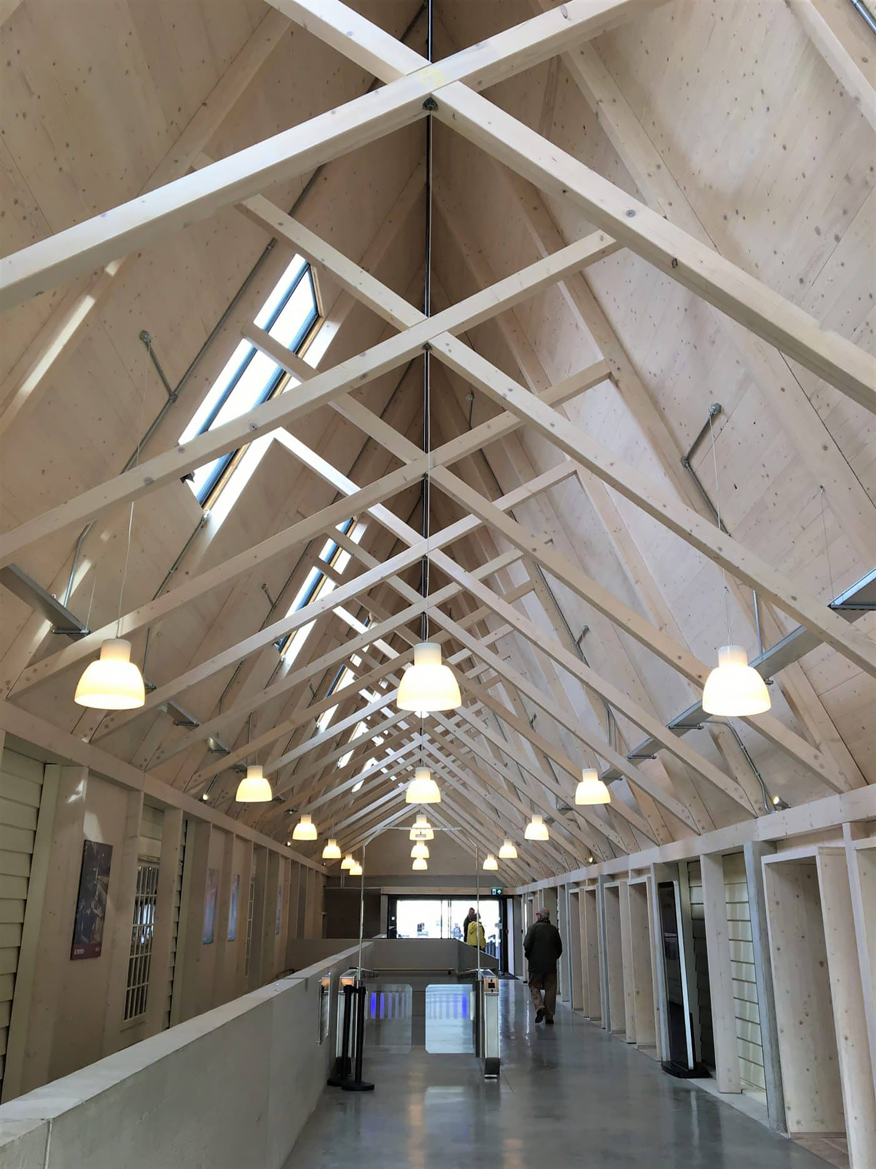 Gallery of Laminated Timber Structure in Maritime Museum - 3