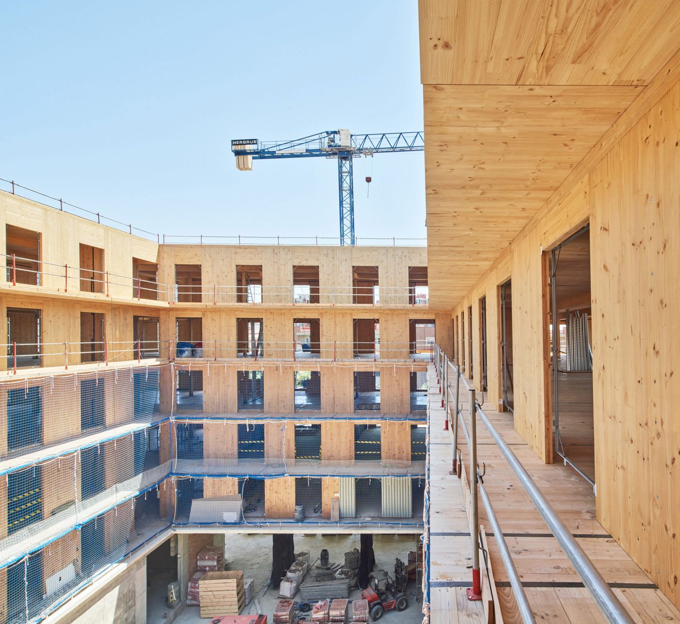 Gallery of Laminated Timber Elements in Barcelona Building - 2