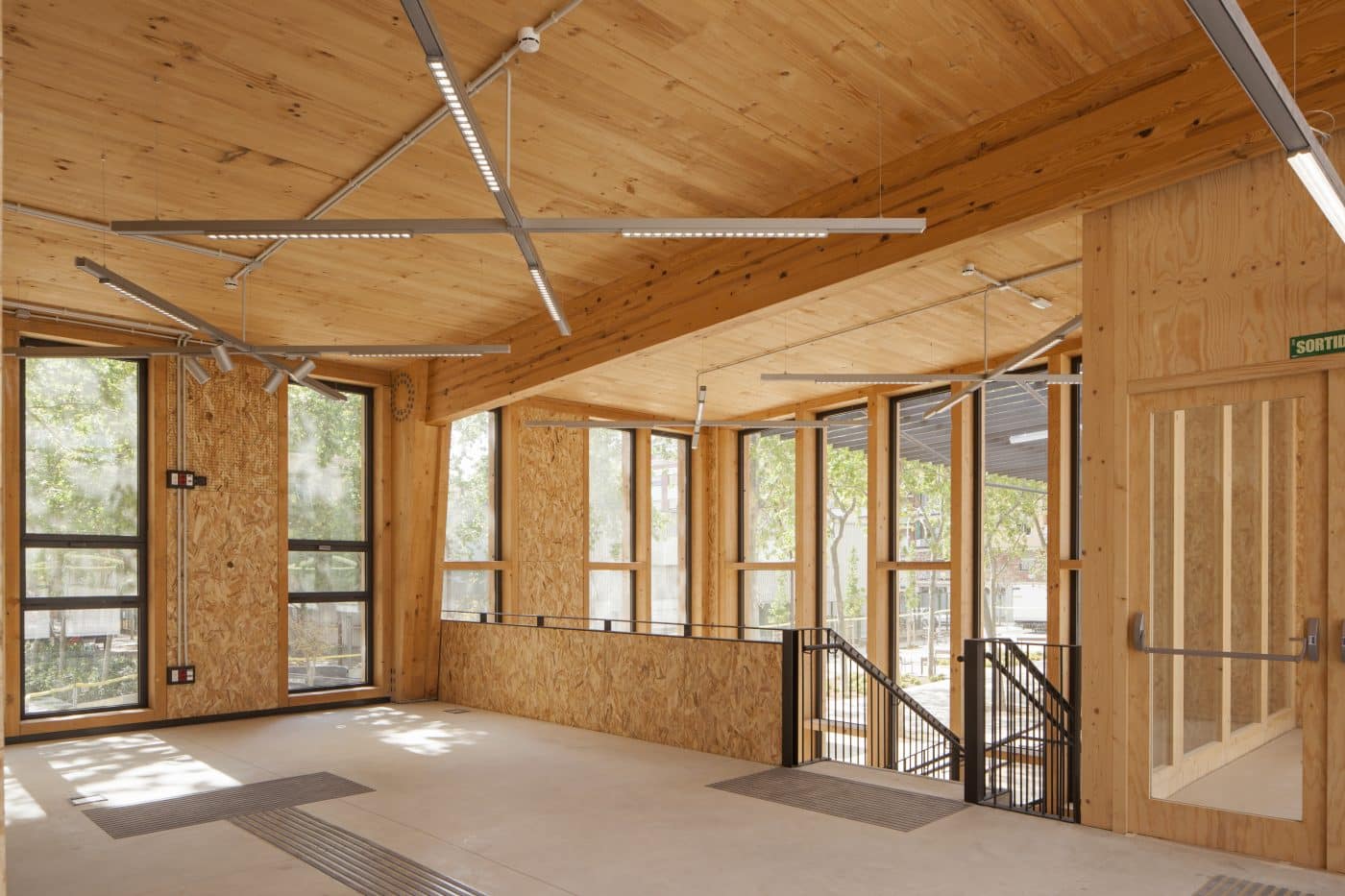 Gallery of Laminated Timber Solutions in Civic Center - 5