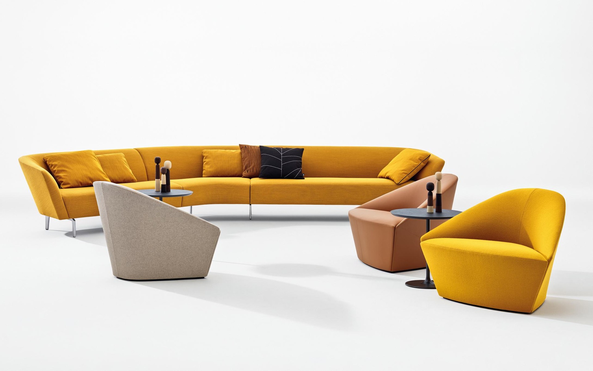 Gallery of Armchairs - Colina - 3