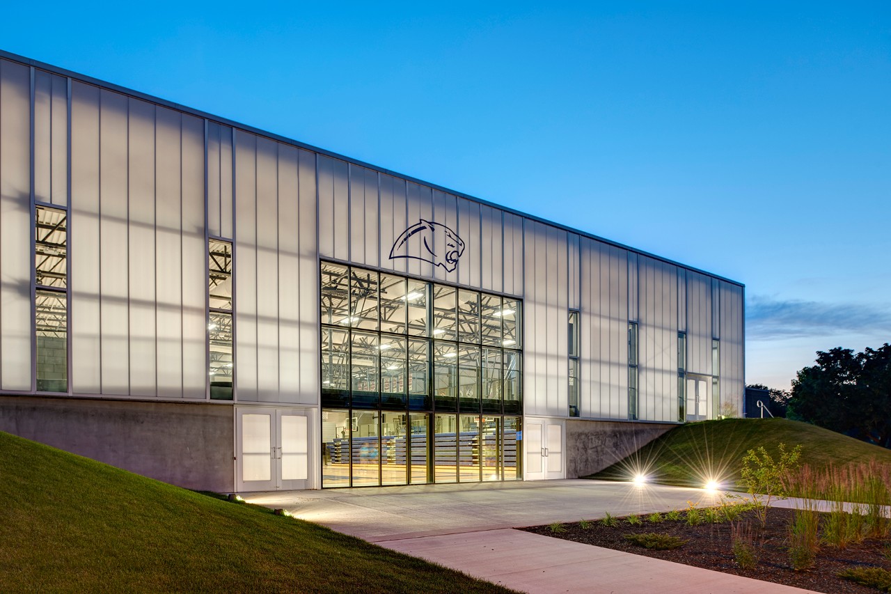 Gallery of Translucent Wall and Roof Assemblies - 10