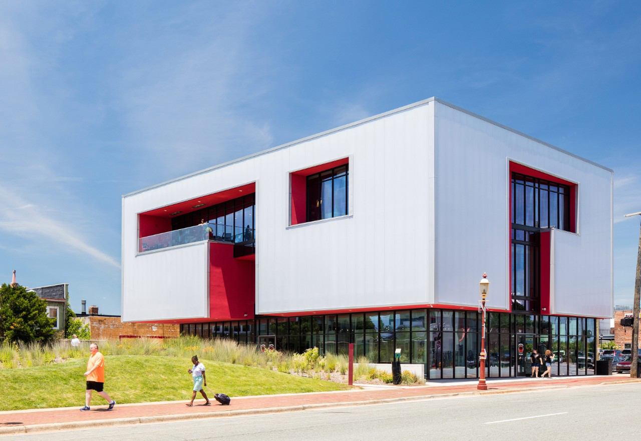 Gallery of Translucent Wall Systems at AFAS Center for Arts - 3