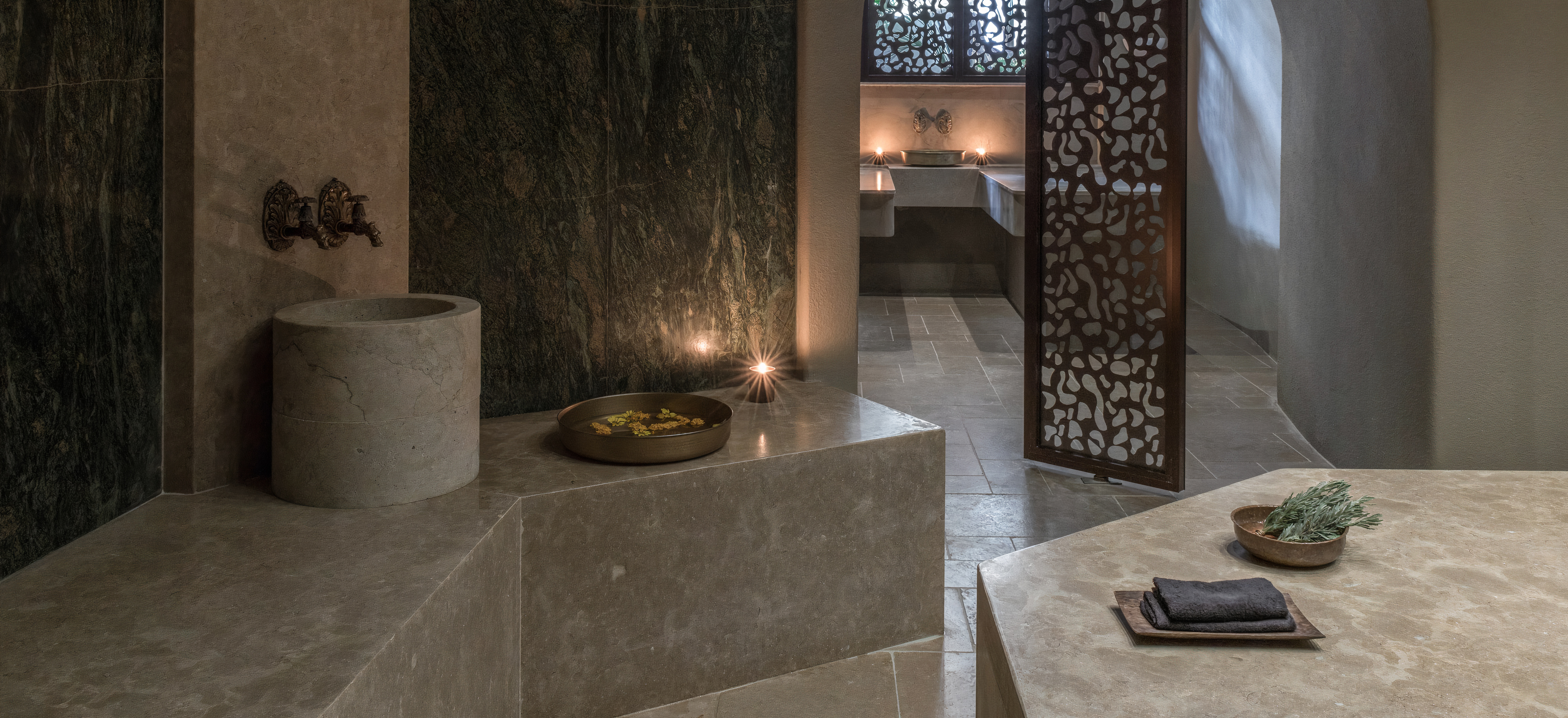 Gallery of Spa, flooring & Cladding in Marble for Acro Suites - 3