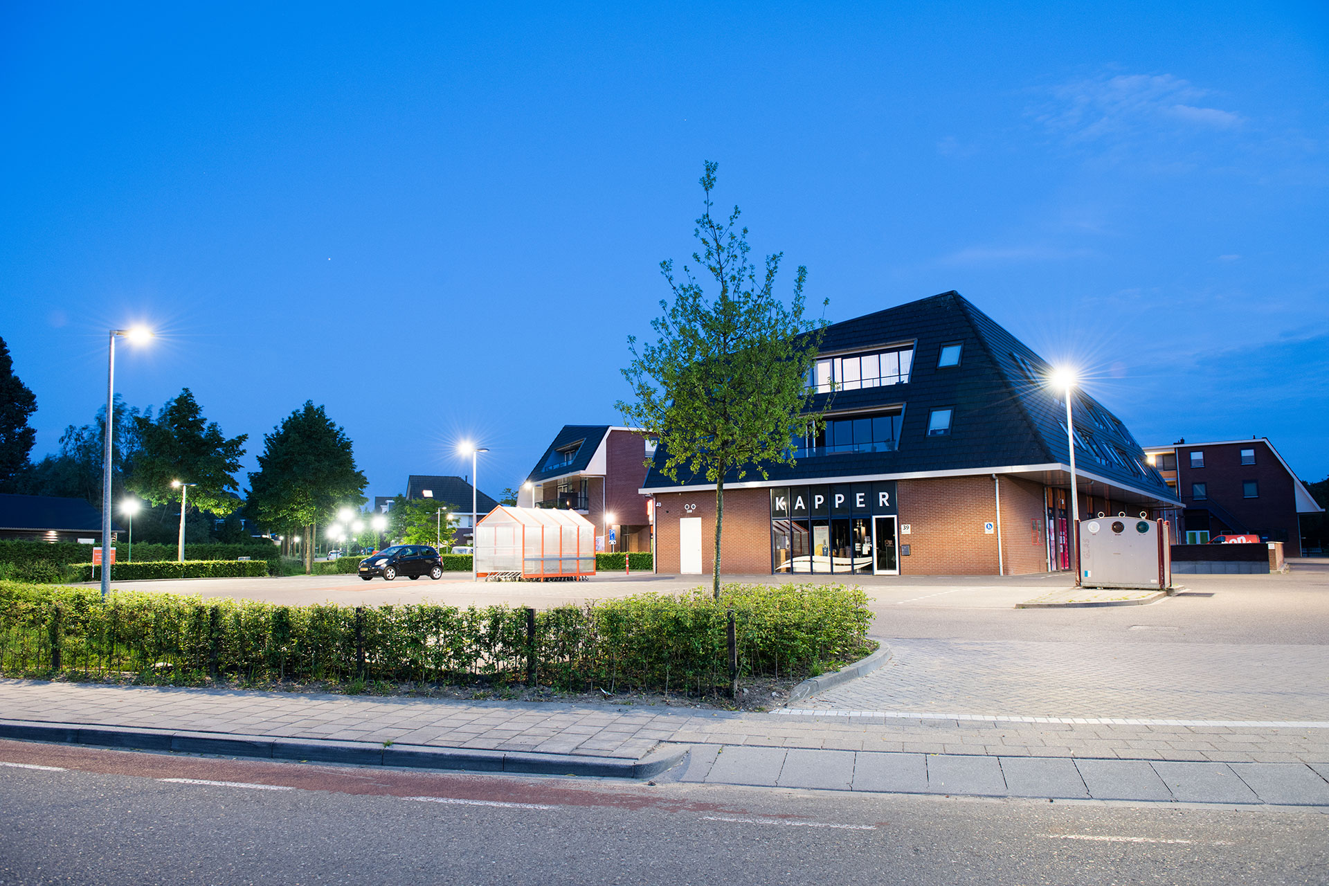 Galeria de Luminaria urbana LED - YMERA - 2