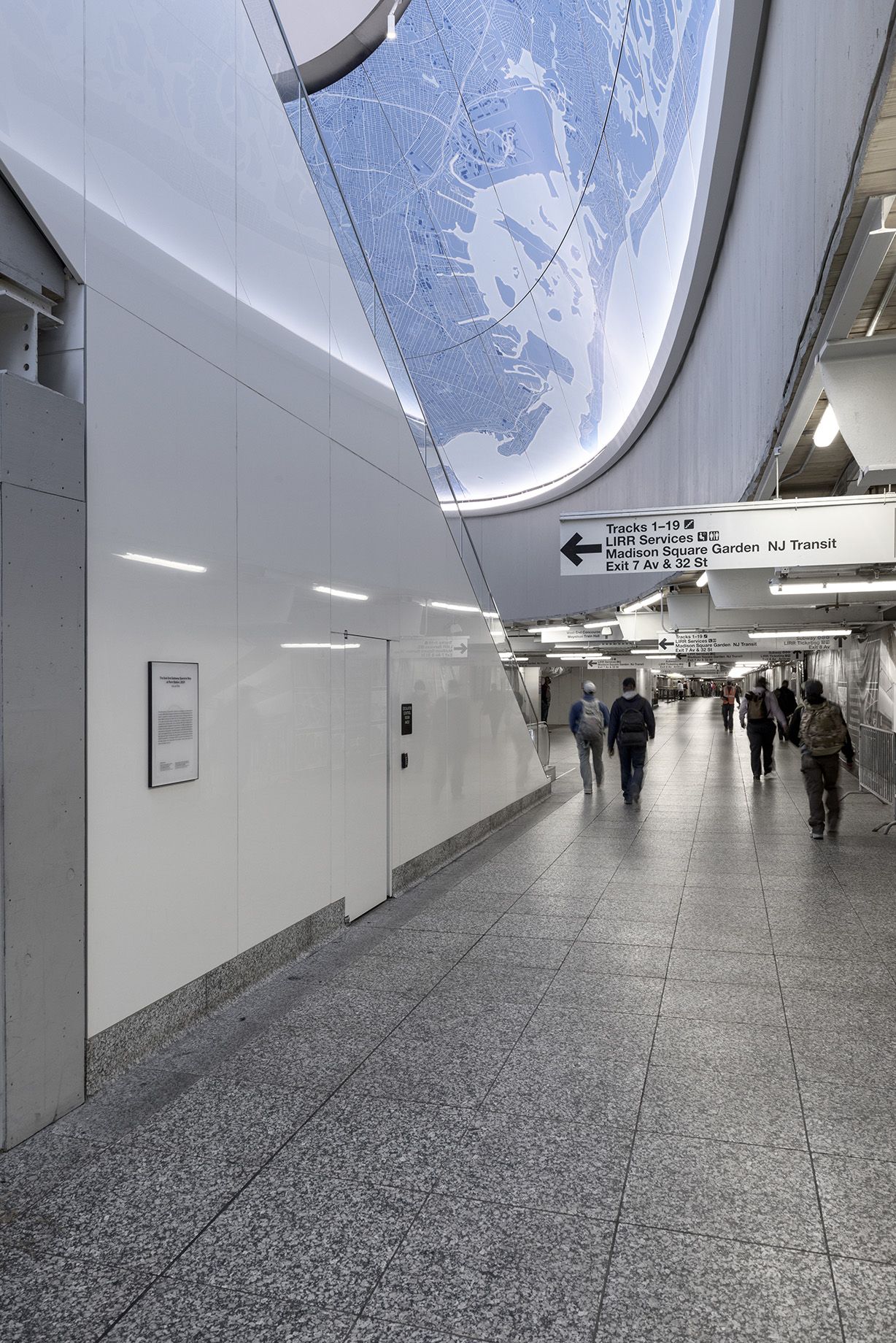Gallery of Sintered Stone Finishes in New York Station - 6