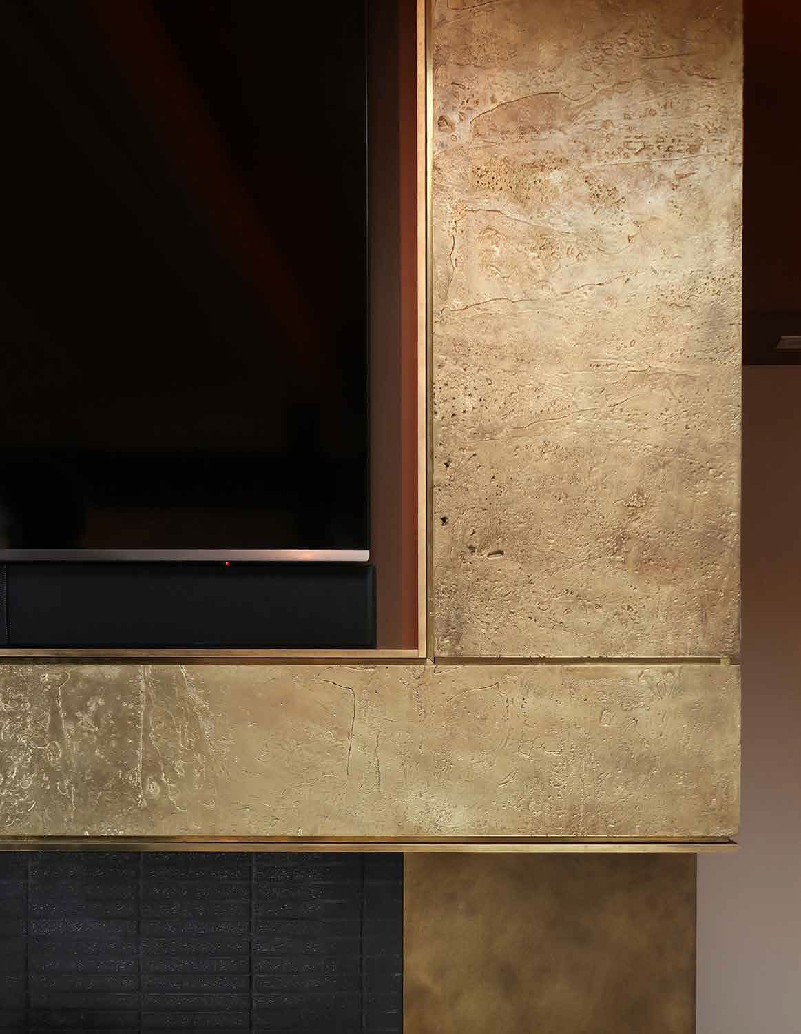 Gallery of House in Bronze and Leather Cladding - 3