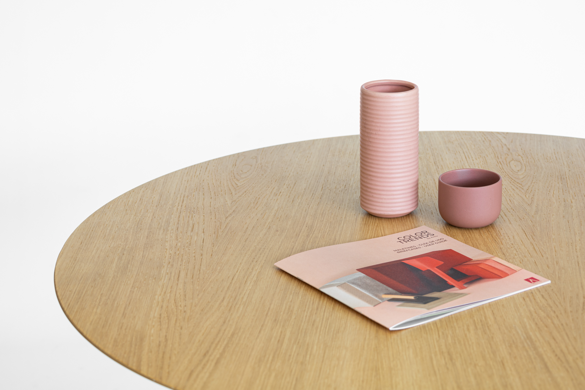 Gallery of Dorik Tables: Flexible Expansion - 25