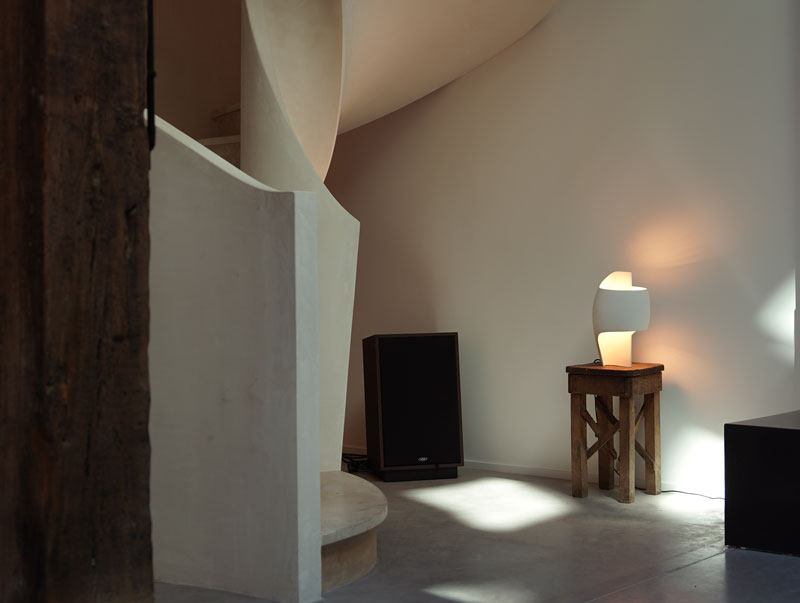 Gallery of Light Fixtures in Paris Showroom - 1