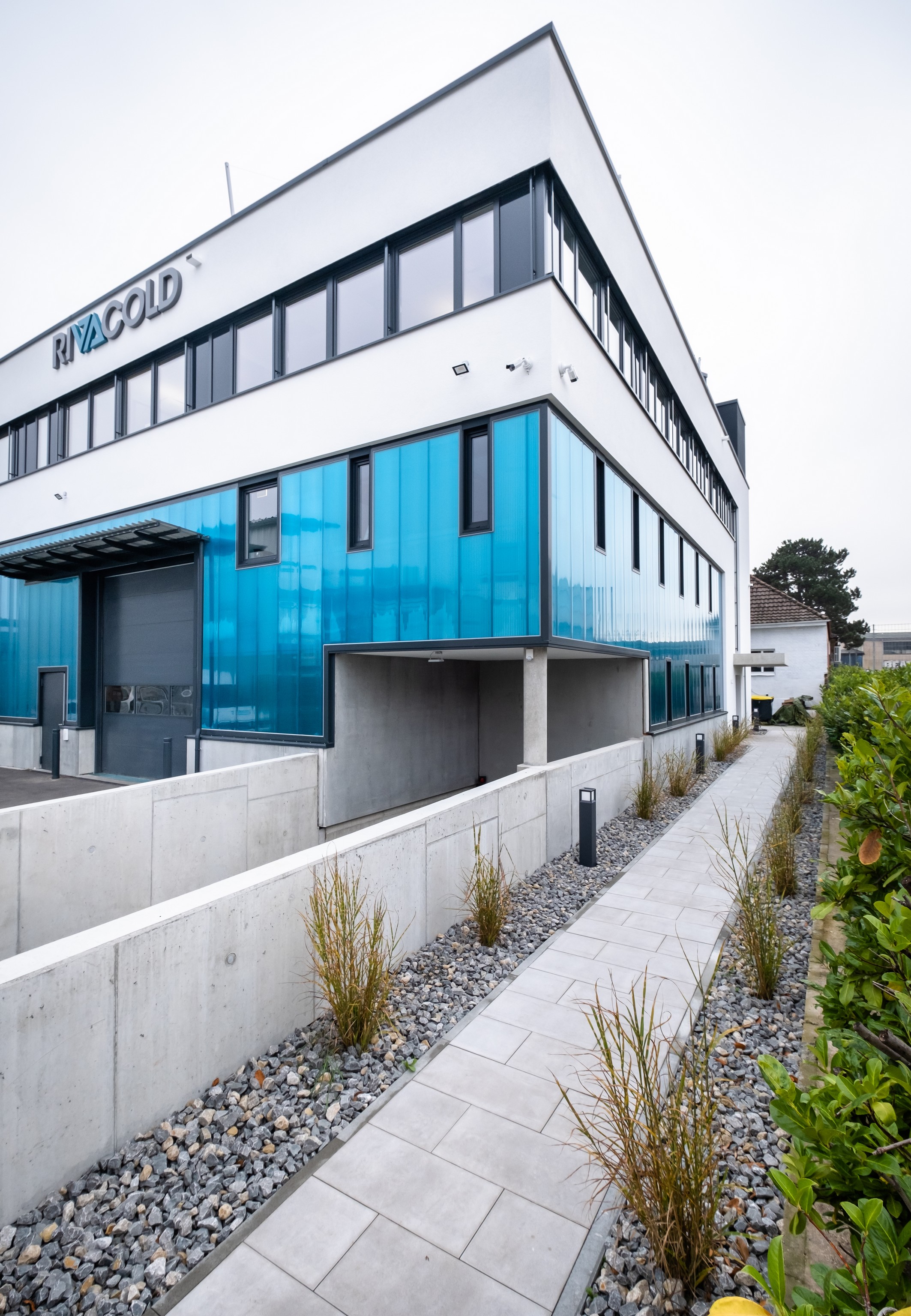 Gallery of Translucent Building Elements in Rivacold's Headquarters - 5