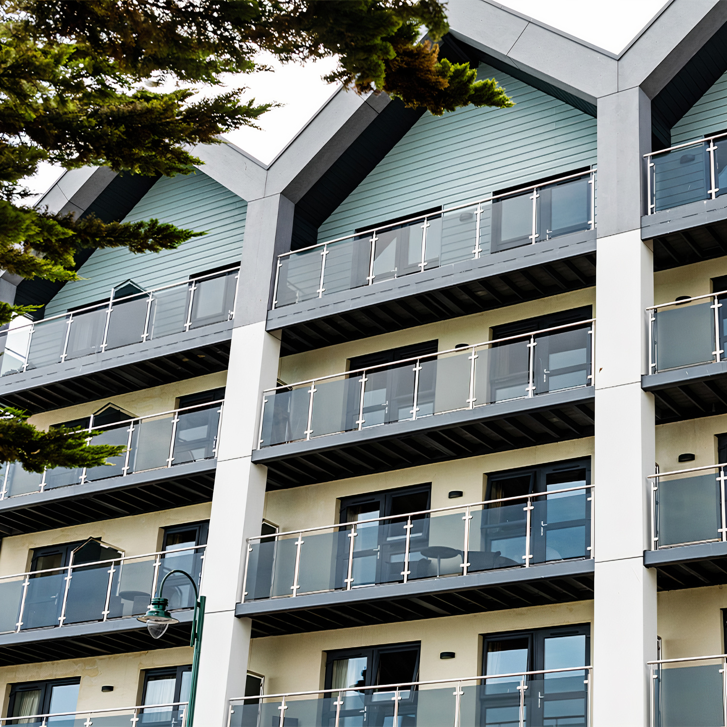 Gallery of Q-Line Round Post & Rail - 6