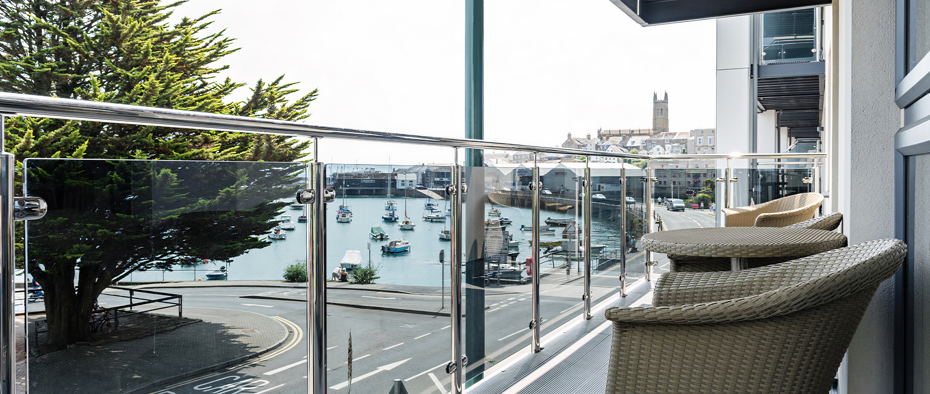 Gallery of Q-Line Round Post & Rail - 12