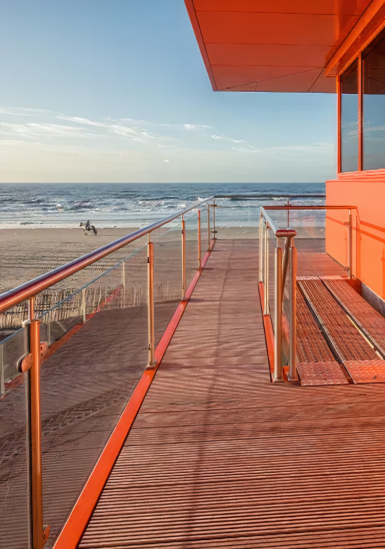 Gallery of Q-Line Round Post & Rail - 1