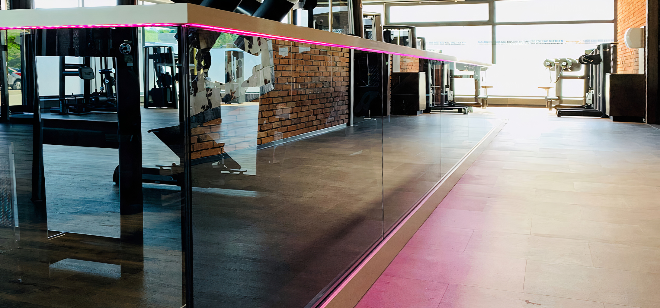 Gallery of Glass Balustrade, Cap Rails - 17