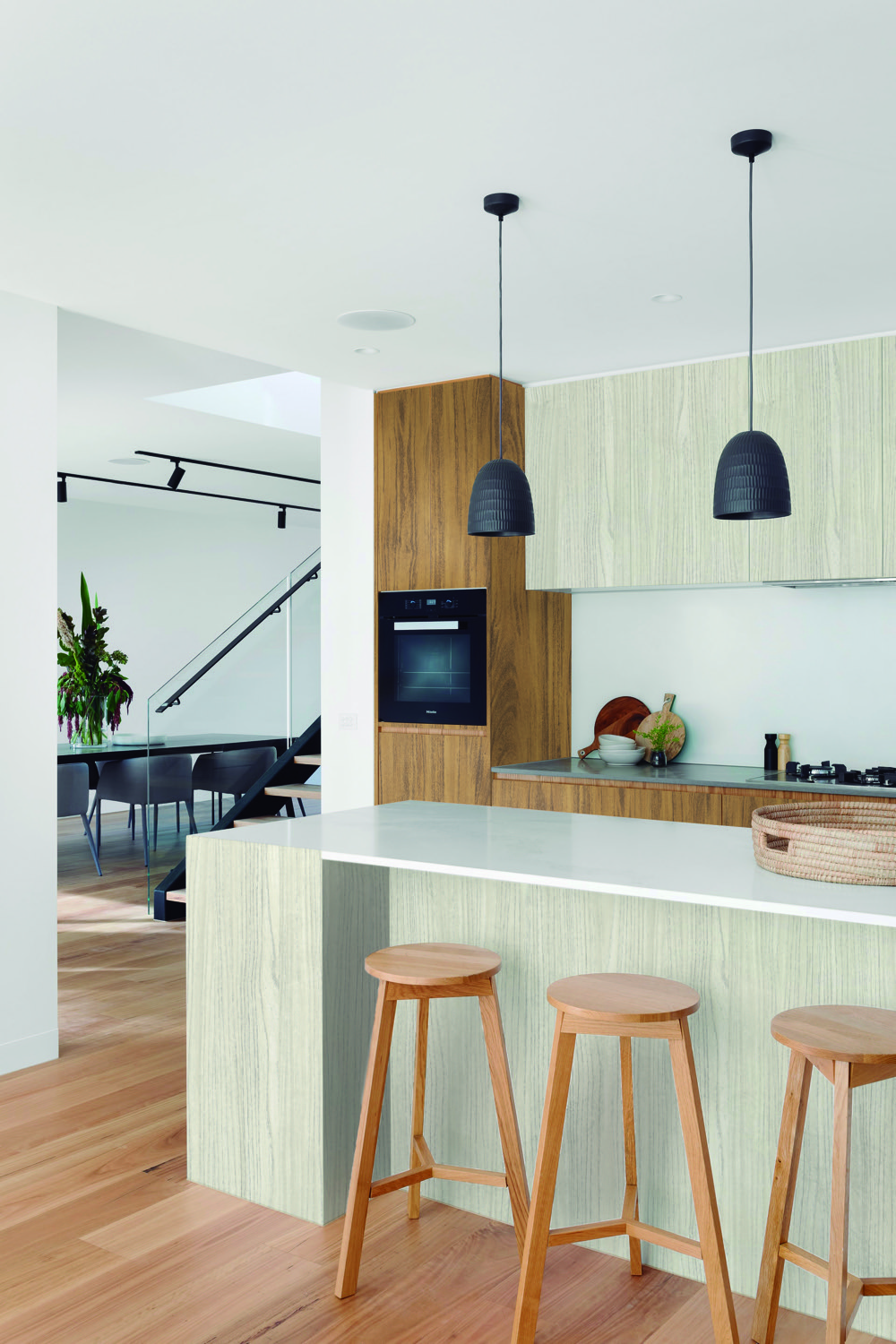 Galeria de Tablero de madera aglomerada MDP - IKA - 3