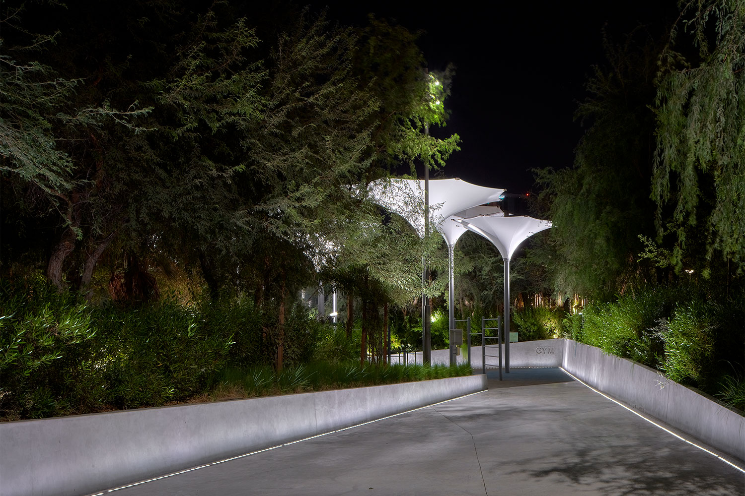 Public Space and Landscape Lighting at Al Fay Park from iGuzzini