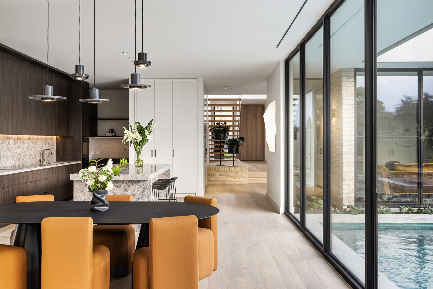 Gallery of Modern Furniture in Melbourne Private Residence - 8