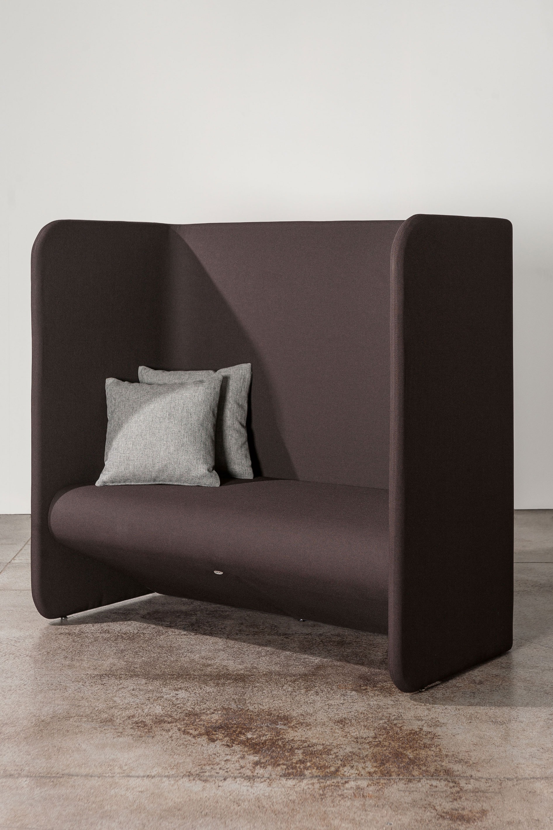 Gallery of Office Pod - Hug Pod - 7