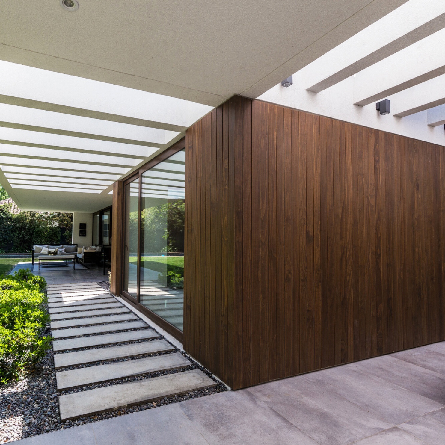 Galeria de Revestimiento de madera - Revo - 10