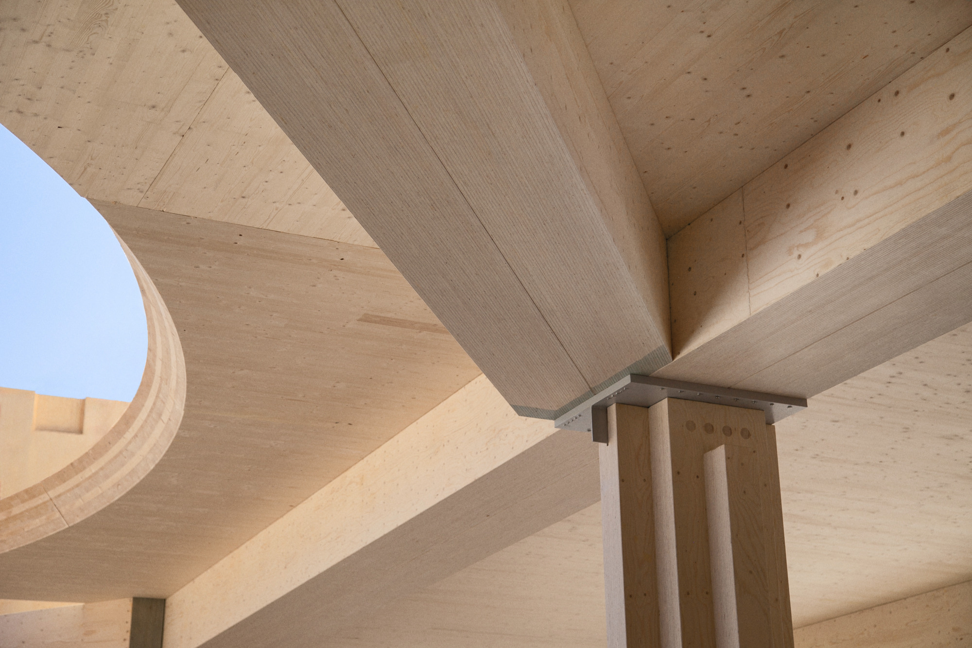 Gallery of Sylva™ GLT and LVL Beams and Columns - 8