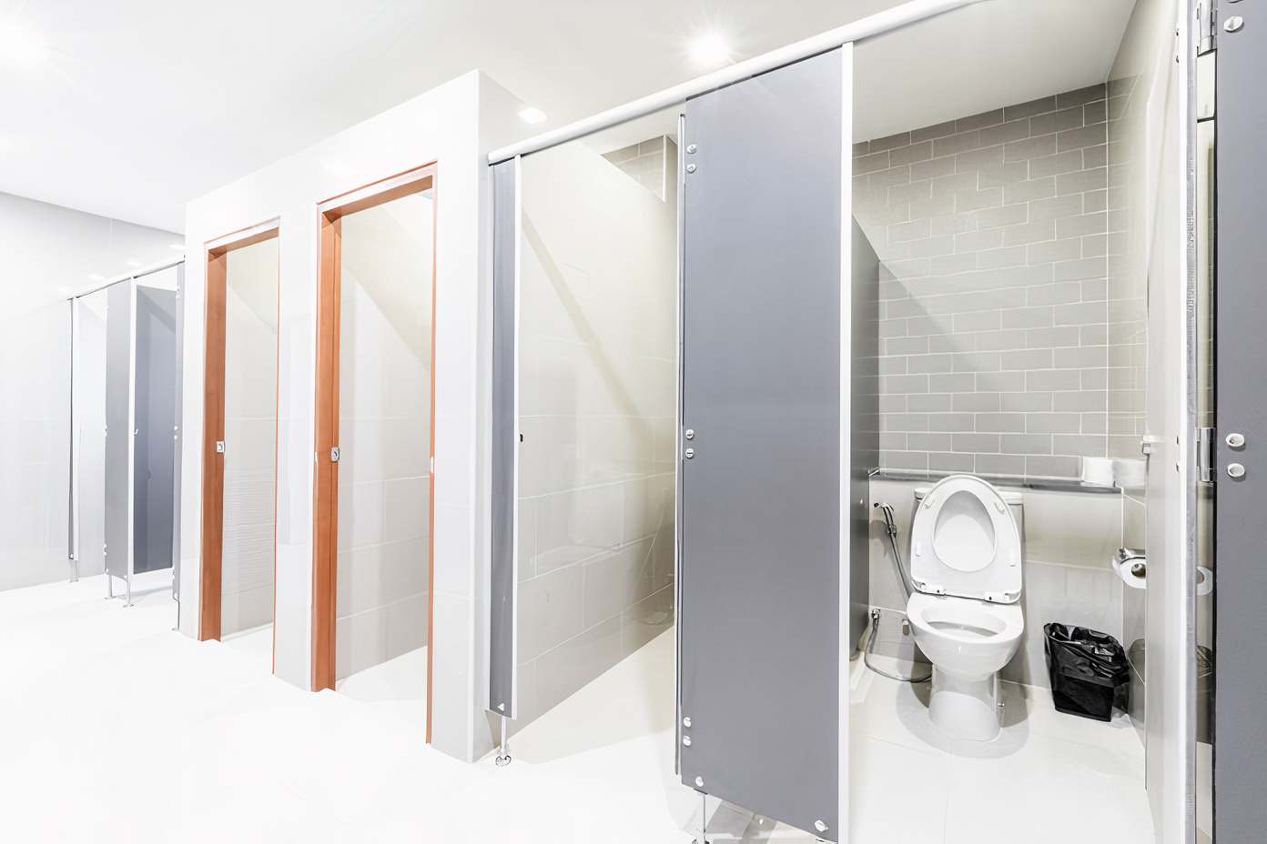 Paneles compactos de interior - IWC Shaurya de Laminados Merino