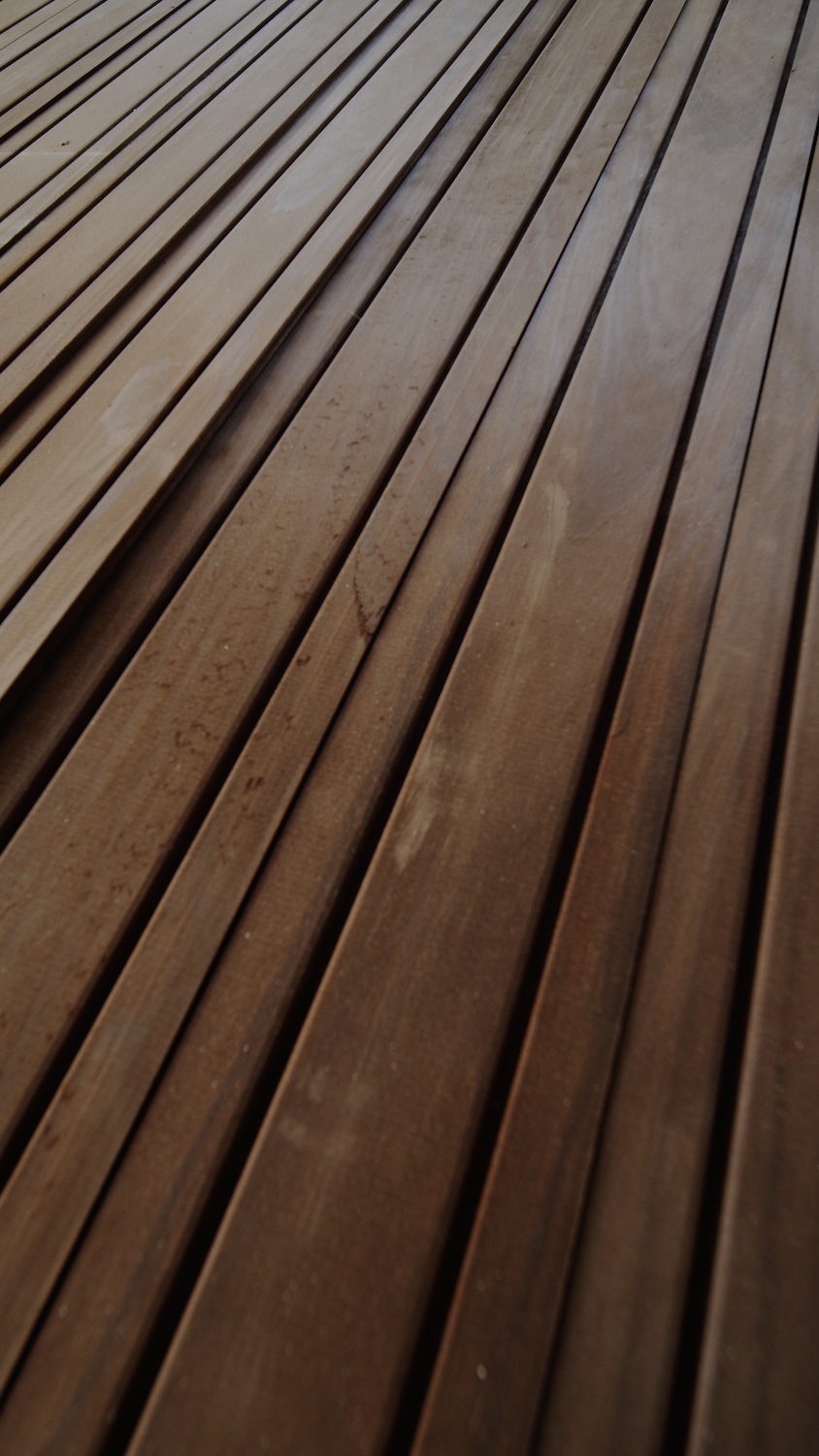 Galeria de Madera termotratada - MESO - 2