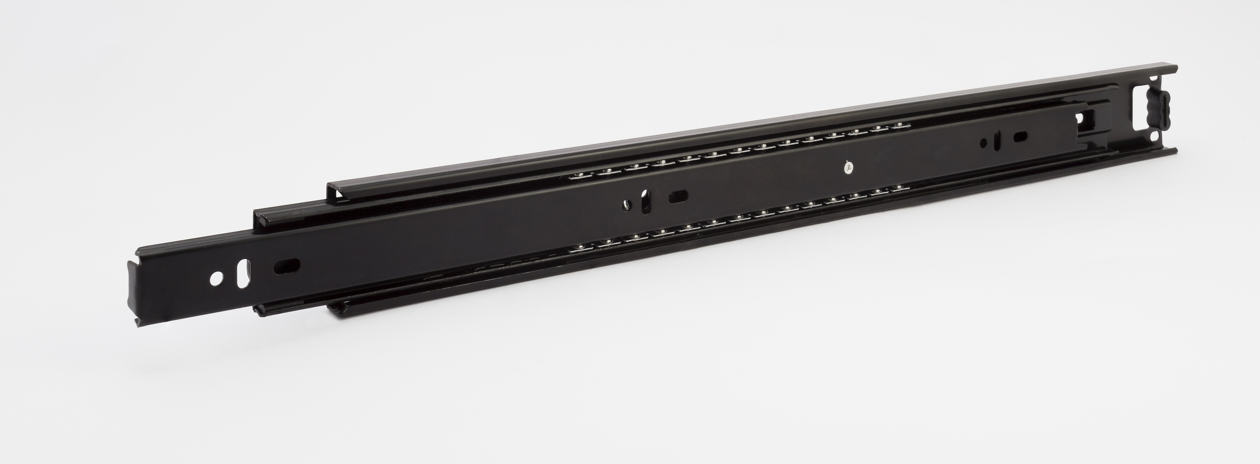 Galeria de Rieles y sistemas de cajones - 23