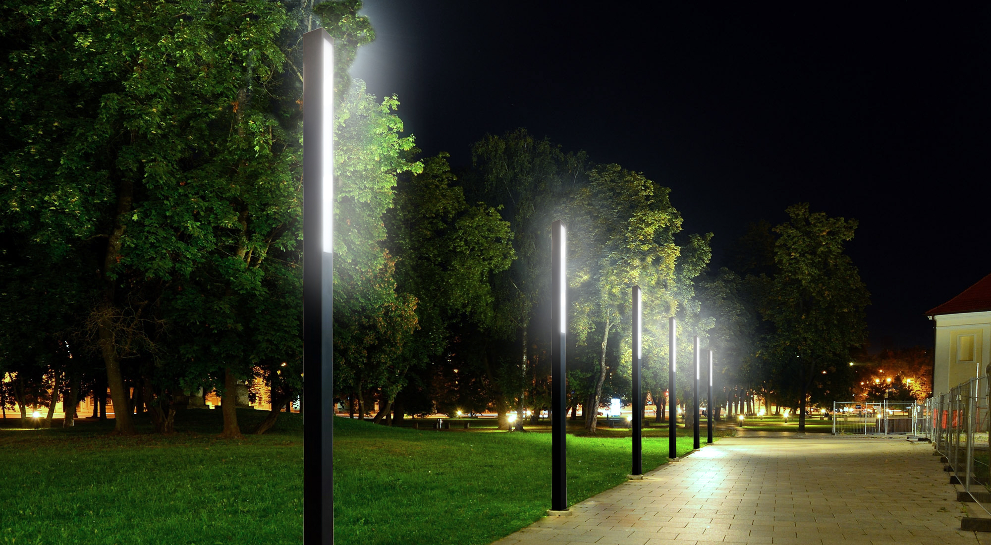Galeria de Iluminación para espacios públicos - 3