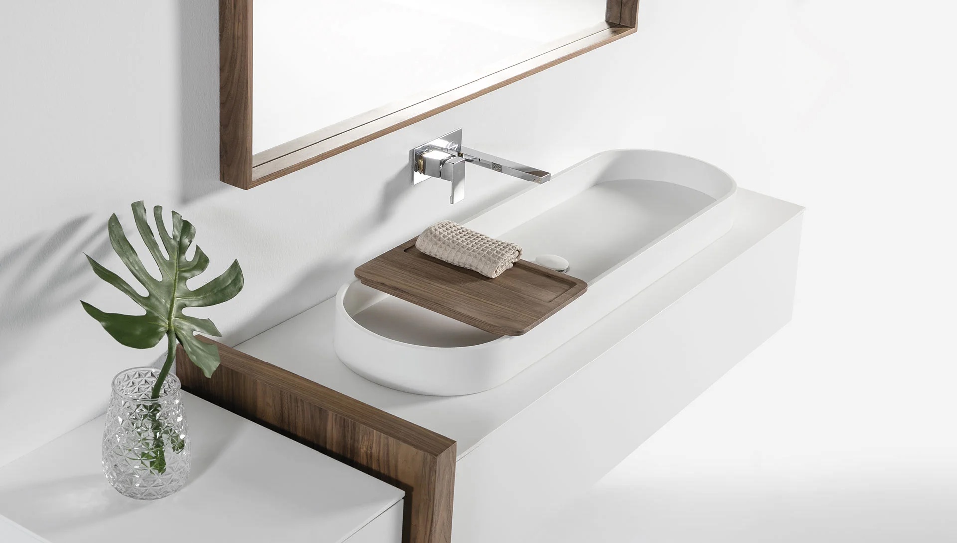 Gallery of Counter-Mounted Basins - 6