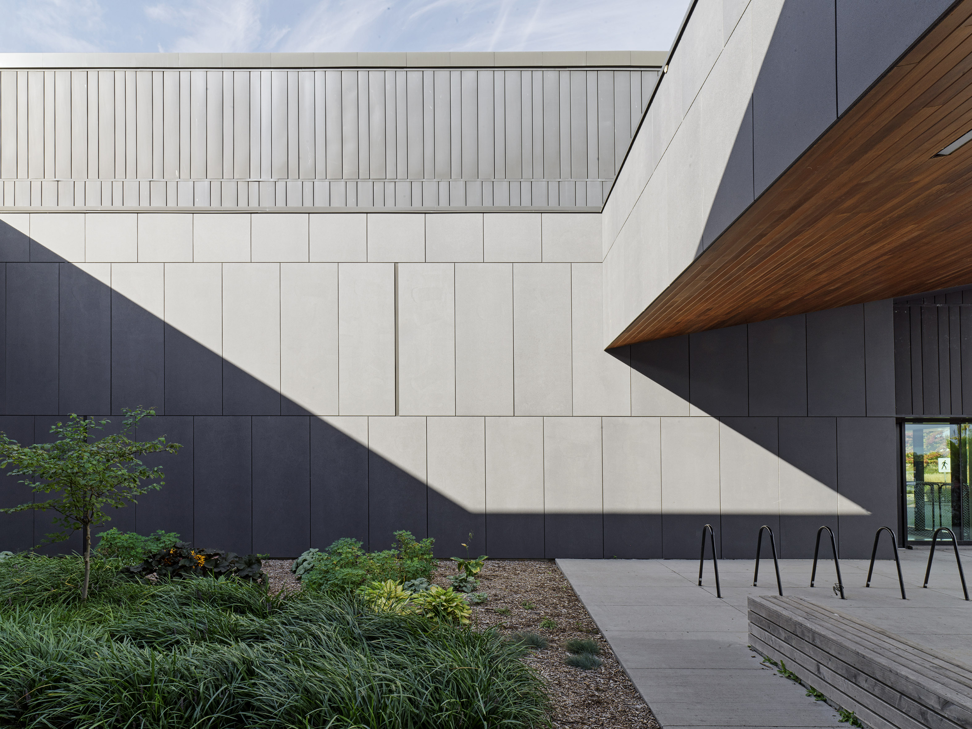 Gallery of Facade Panels - concrete skin - 3