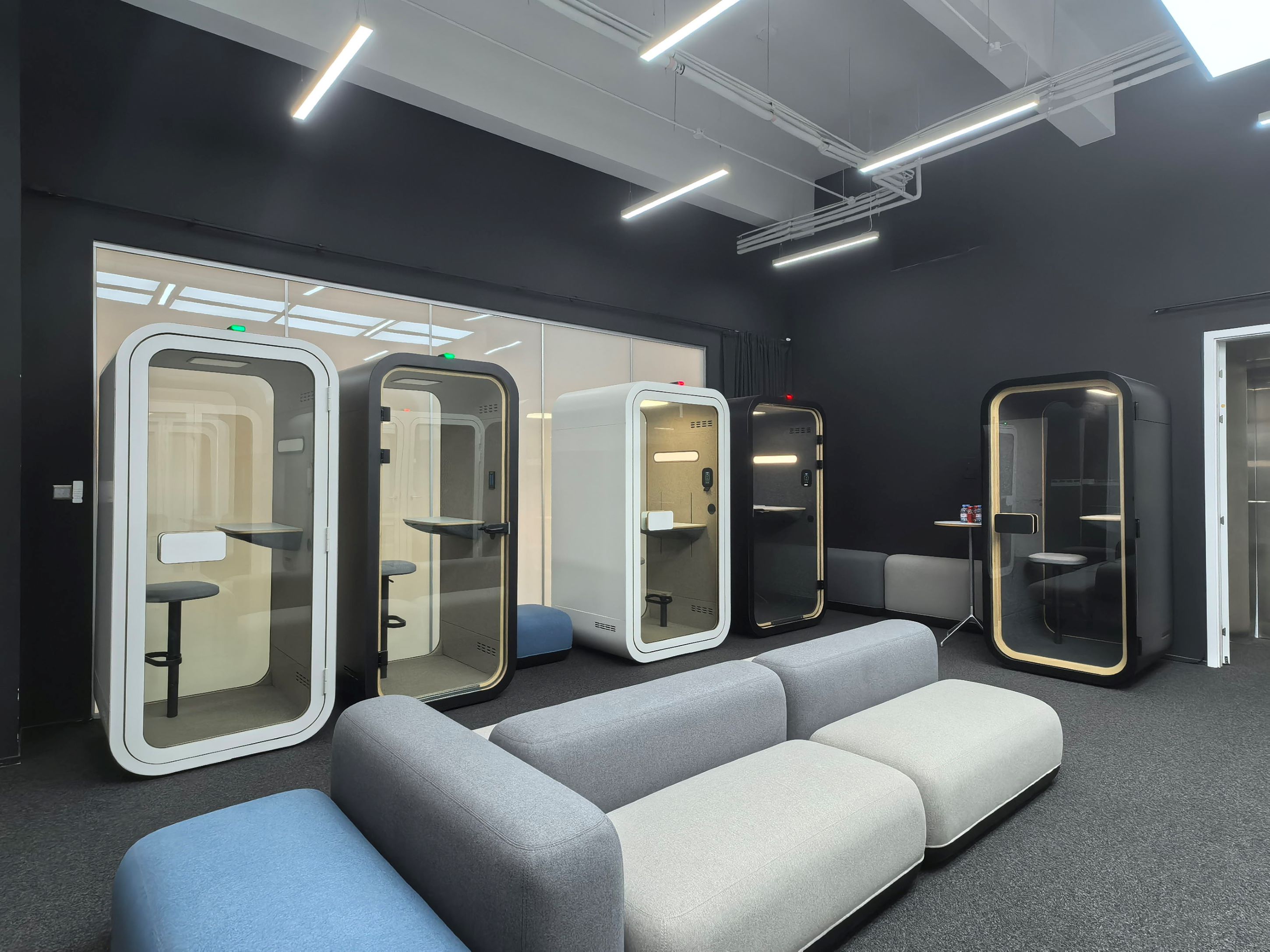 Gallery of Smart Pods and Phone Booths - Dancoo Dawn Compact - 4