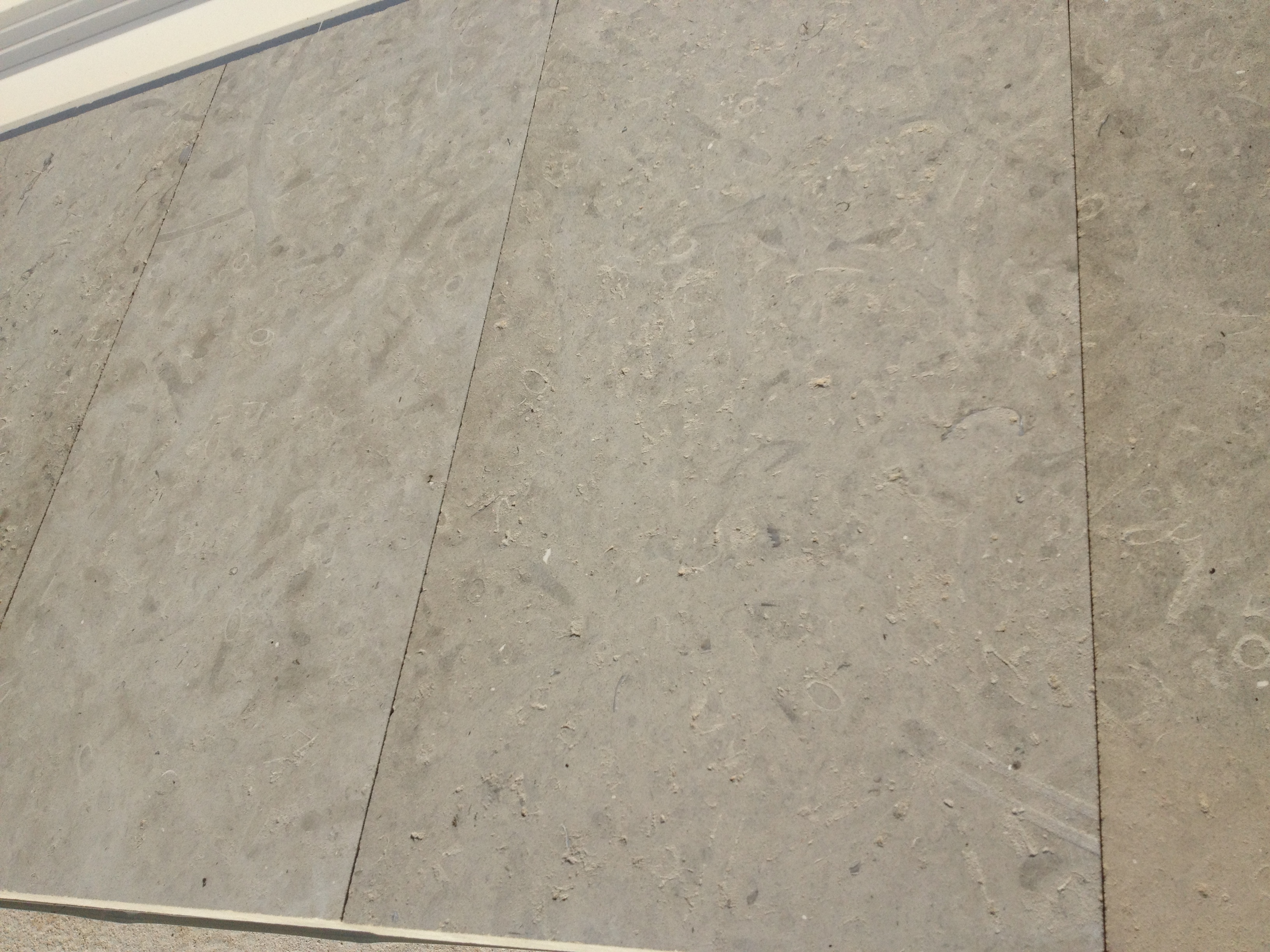 Gallery of Stone Cladding Textures and Finishes - 11