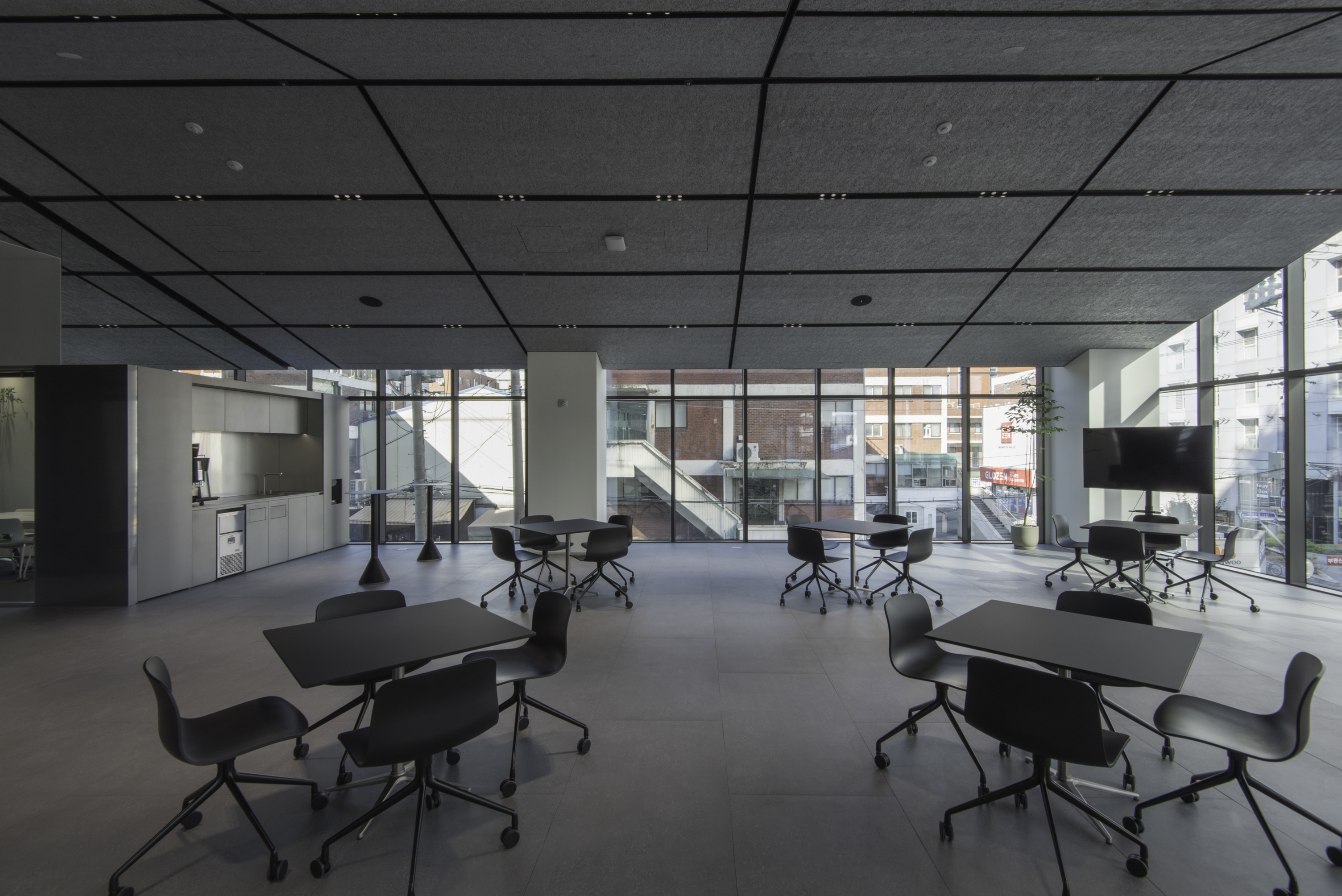 Gallery of Alusion™ panels in Musinsa campus N1 - 3