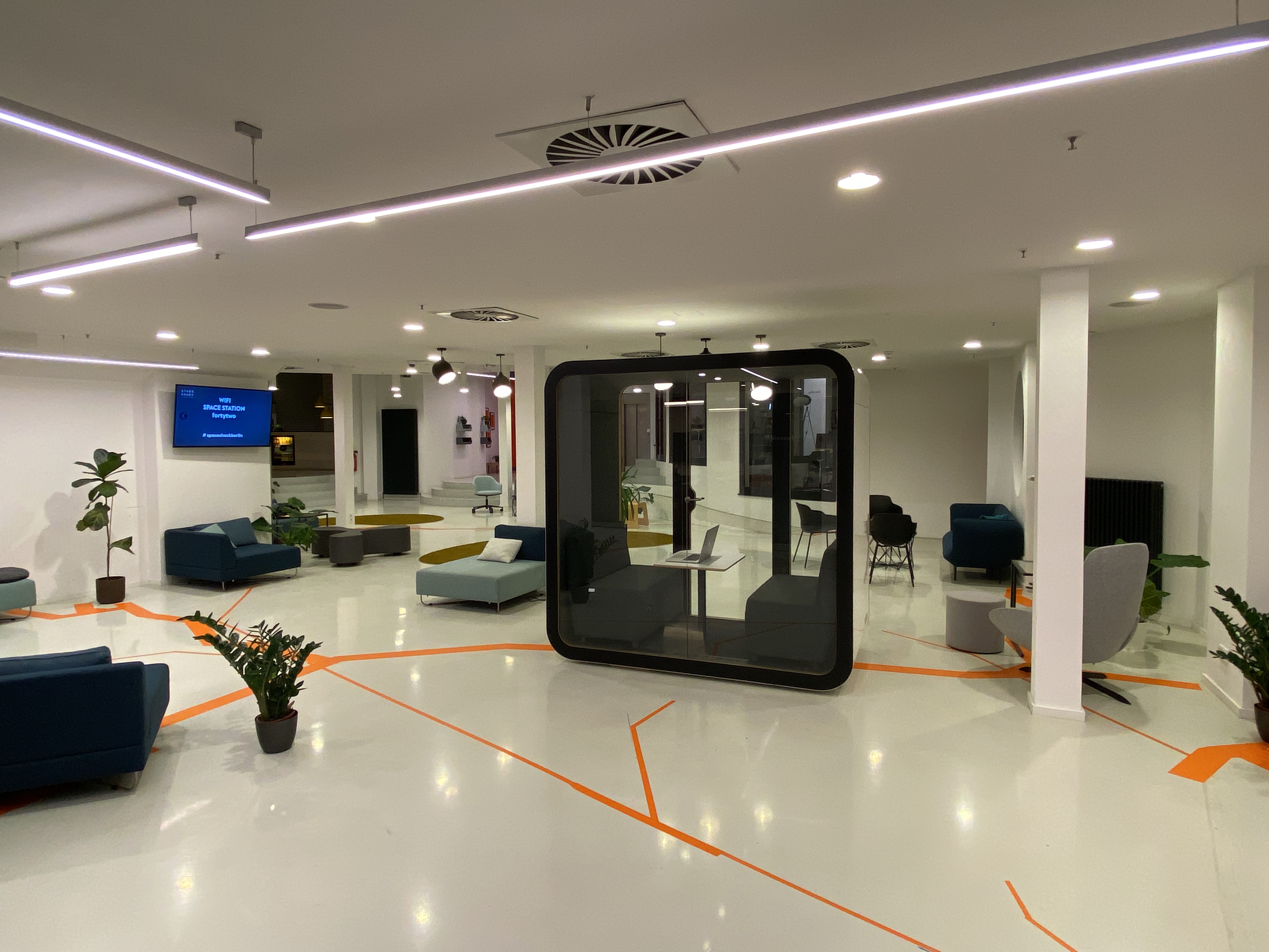 Smart Meeting Pods - Dancoo 2F2 from dancoo