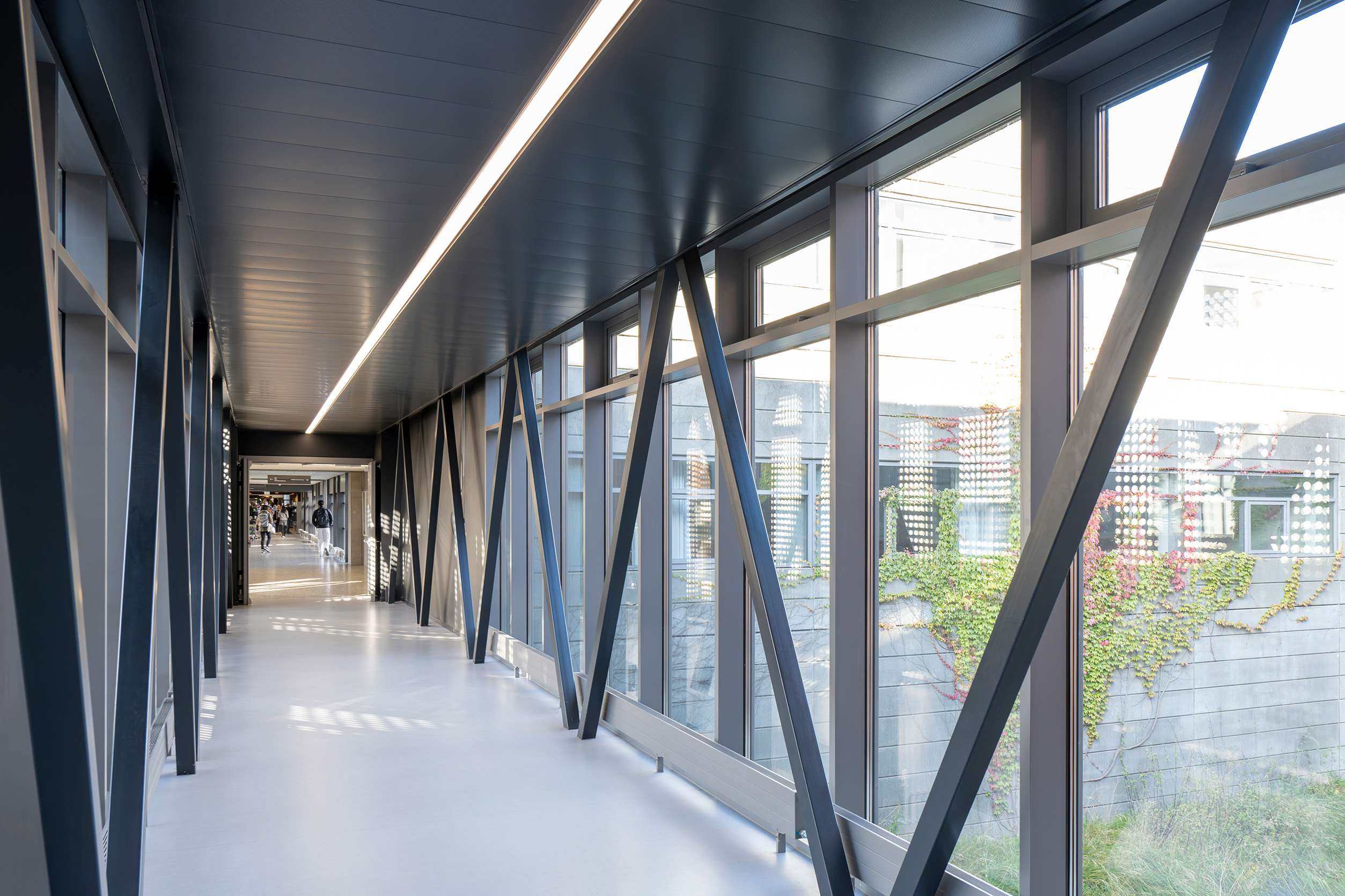 Gallery of Ceiling Panels | 10/100/200/300 Panel - 4