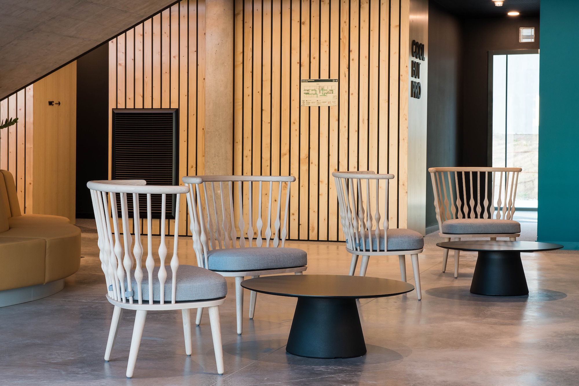 Gallery of Curved Lounge Chairs - 8