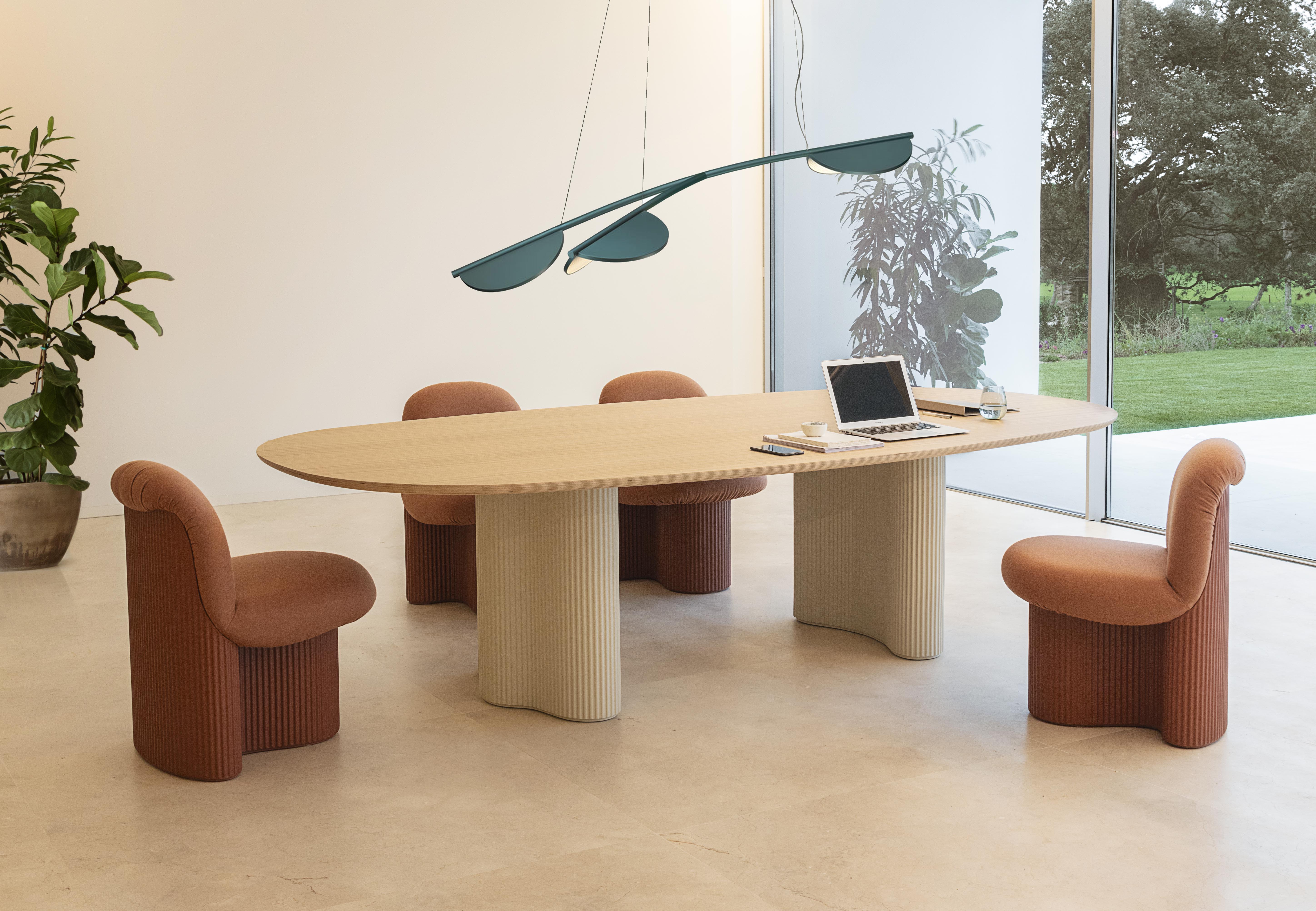 Dining Tables from Andreu World