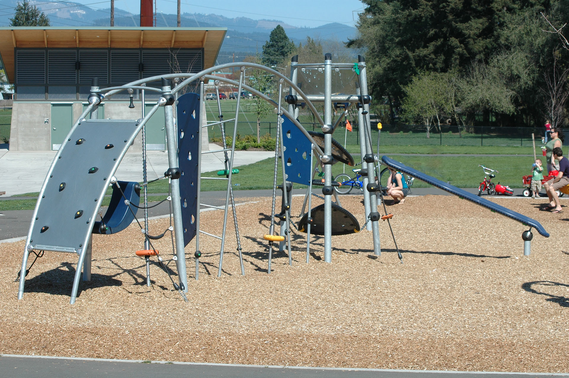 Galeria de Parques infantiles - Estructuras de juego - 7