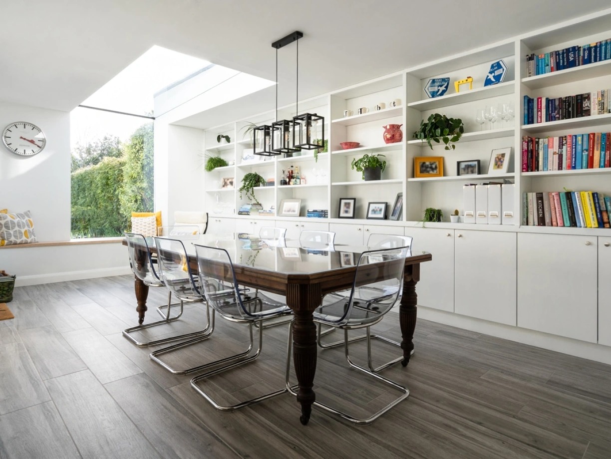 Gallery of Eaves Skylight in Contemporary Extension - 1