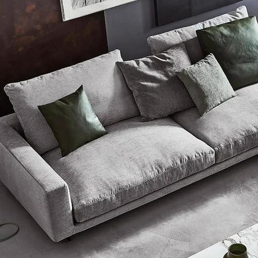 Upholstered Linear Sofas from Flexform