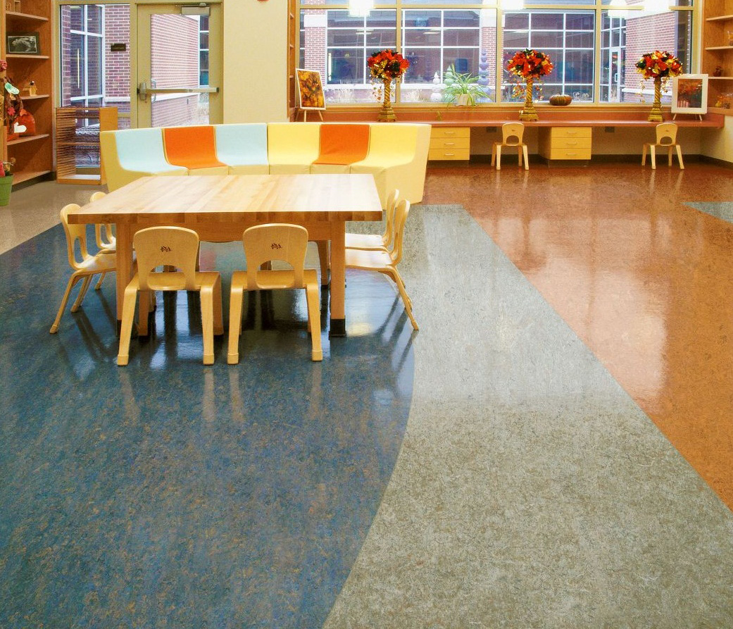 Galeria de Piso Linóleo en Rollo con Protección PUR / Marmorette 2,5mm - 5