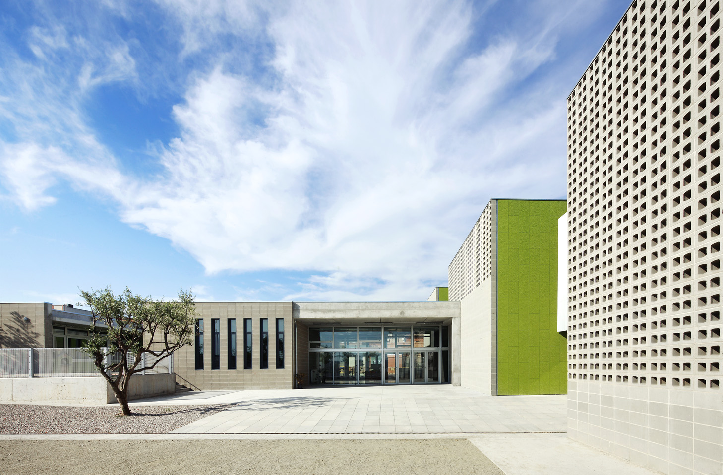 Gallery of Leaf Facade Panel - 2